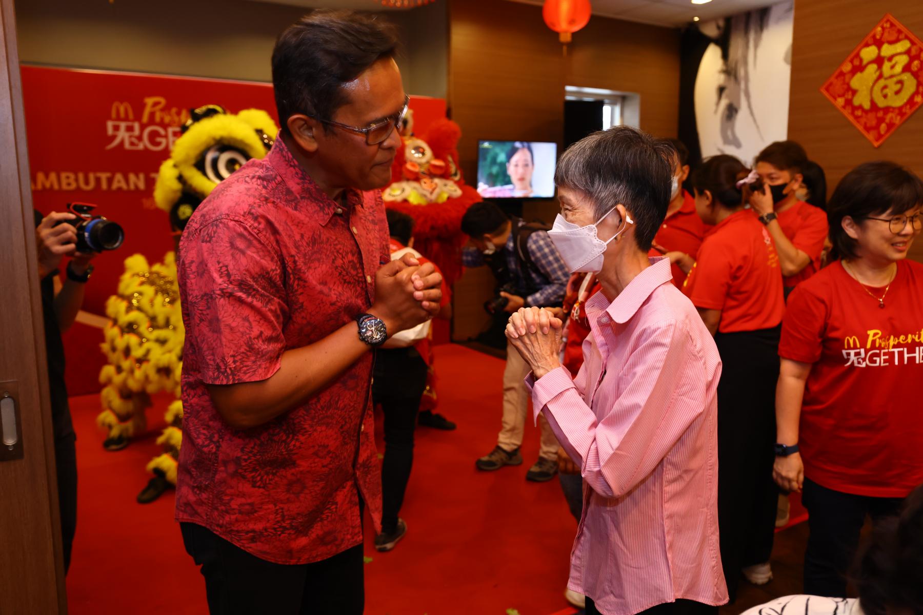 McDonald’s Malaysia Brings Chinese New Year Cheer to Old Folks to usher ...